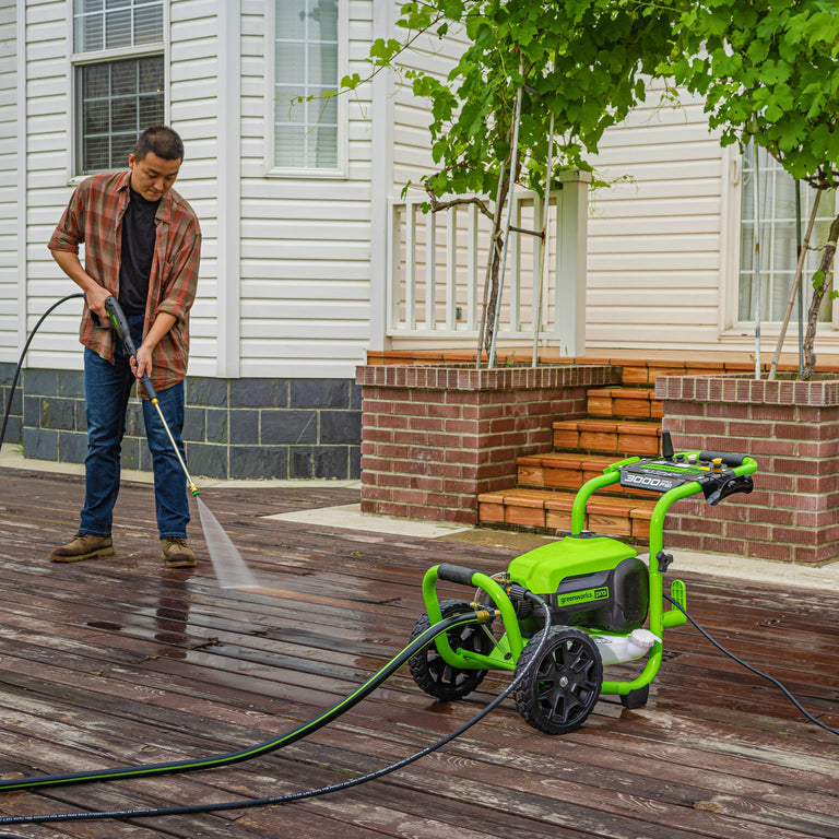 3000 PSI Pressure Washer w/ Premium Foam Cannon Combo Kit | Greenworks ...